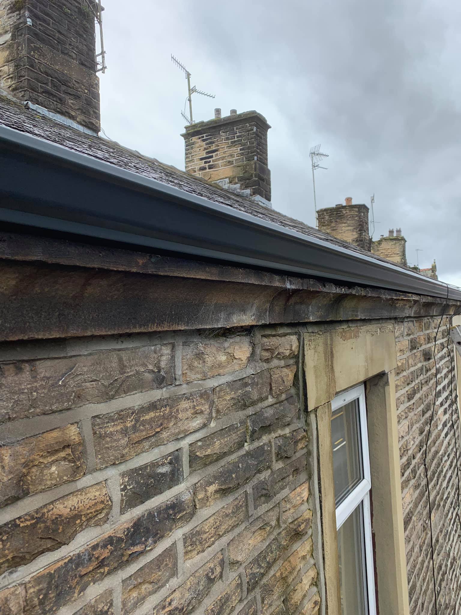 Guttering Services Earby, Aluminium Seamless Guttering... • Advanced ...