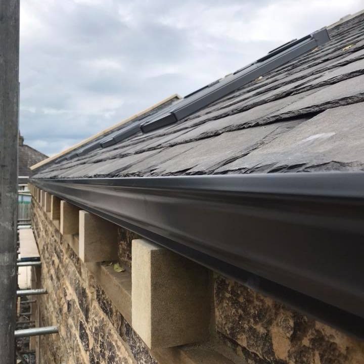 Today’s install, Aluminium seamless guttering • Advanced Guttering