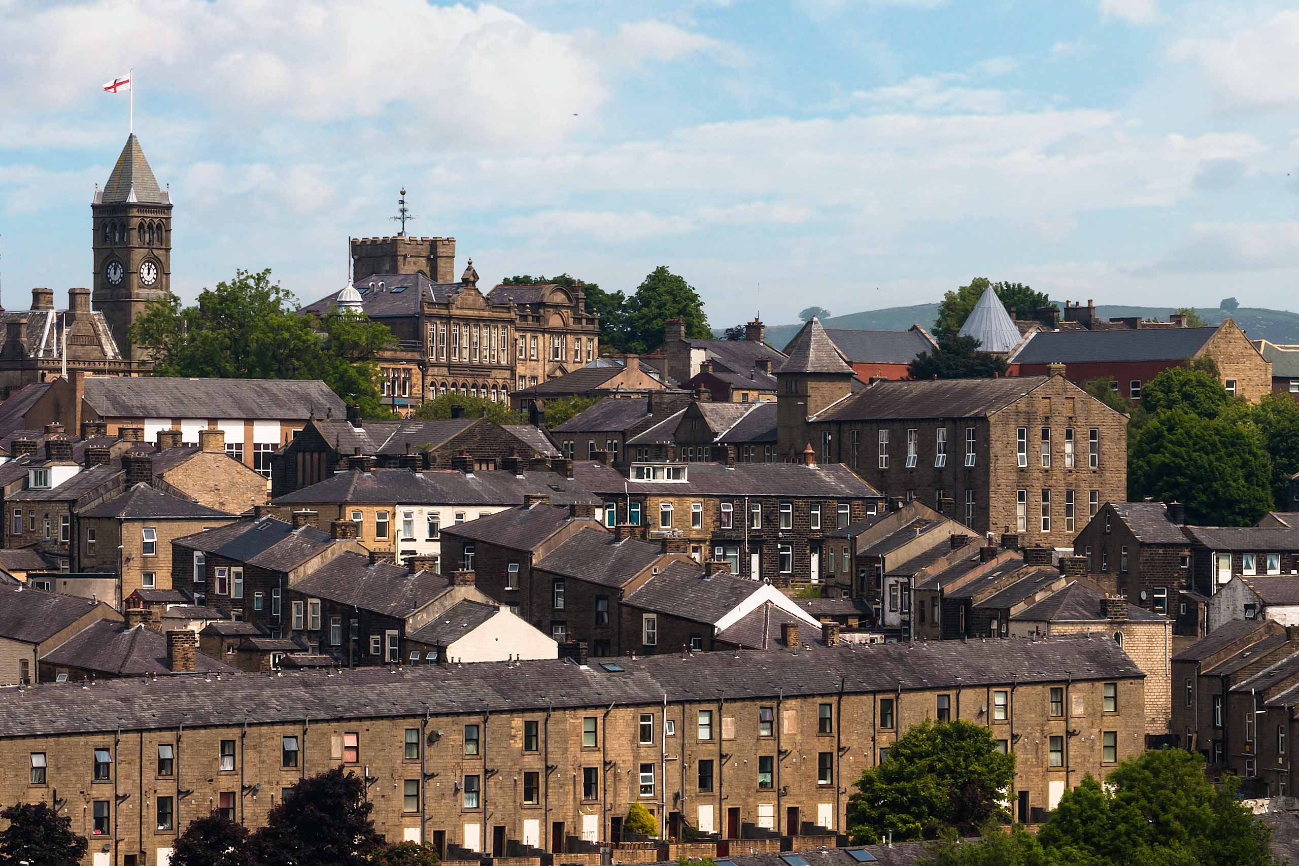 Colne seamless guttering